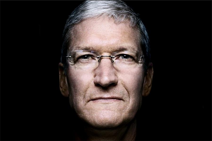 Tim Cook řekl, že budou Apple Watch v červnu volně k prodeji v Apple ...
